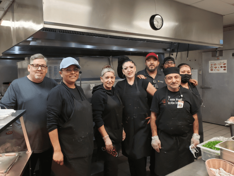 Dining at Glencroft - Glencroft Center for Modern Aging